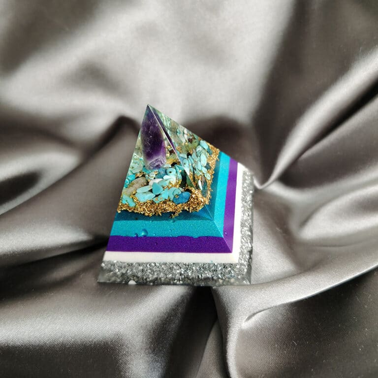 Amethyst Energy Crystal Gravel Resin Orgone Chakra Pyramid