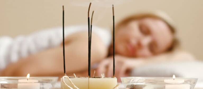 The Complete Guide to Incense and its Spiritual Benefits