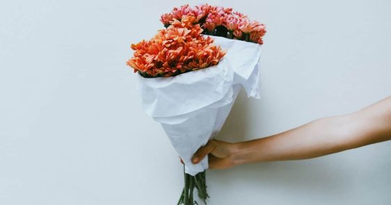 How Flowers Help Create A Favorable Atmosphere In Your Home